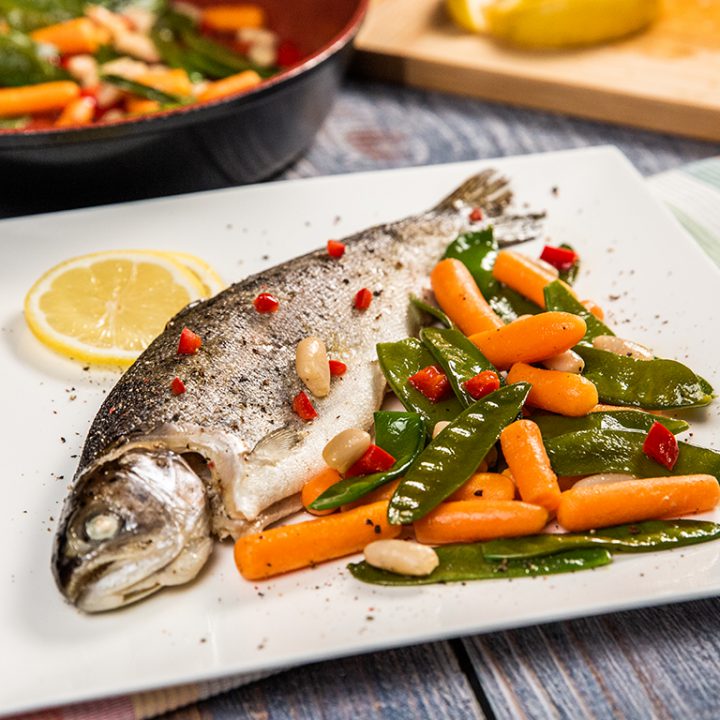 Whole Baked Trout with Beans, Snow Peas and Baby Carrots – So Delicious